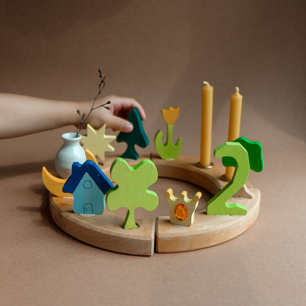 Decorative Play – Petit Carol